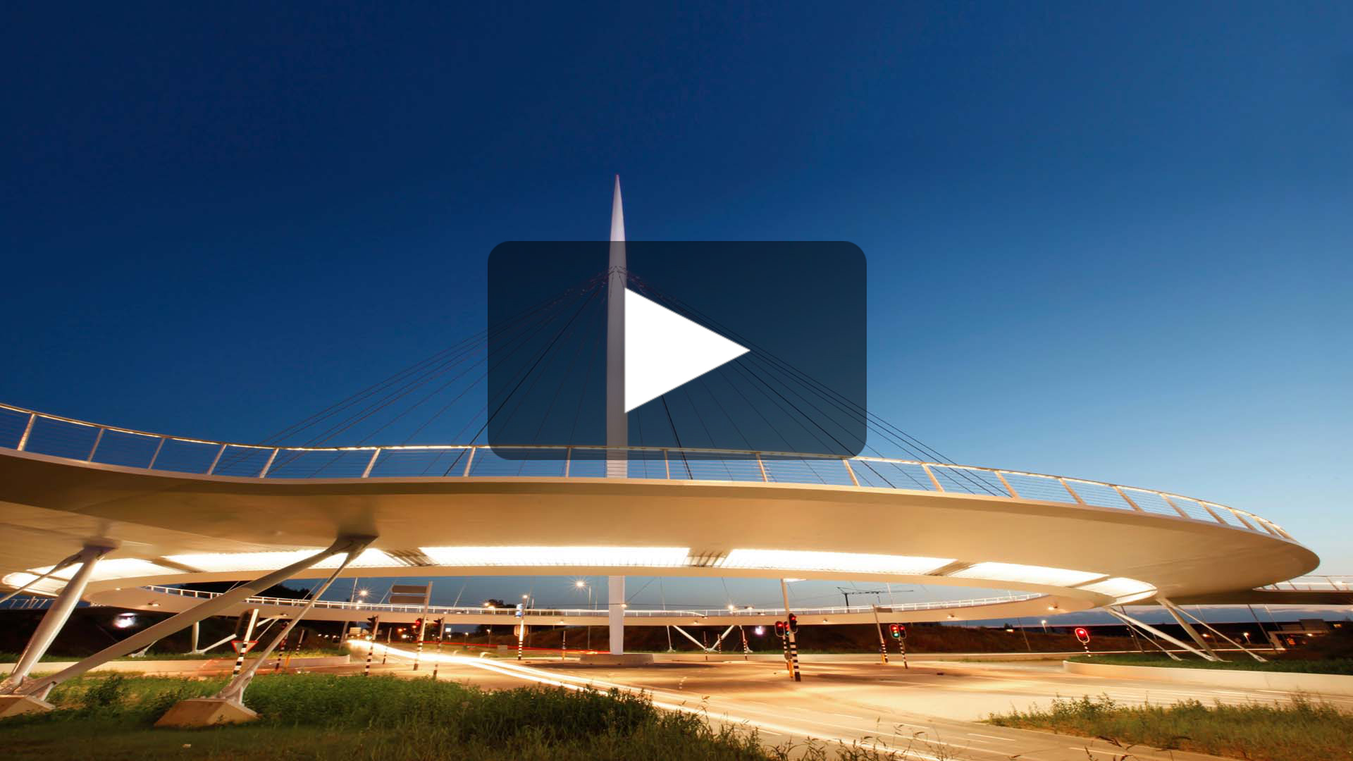video-stalen-pyloonbrug-cirkelvormig-Hovenring - ipv Delft creatieve ...